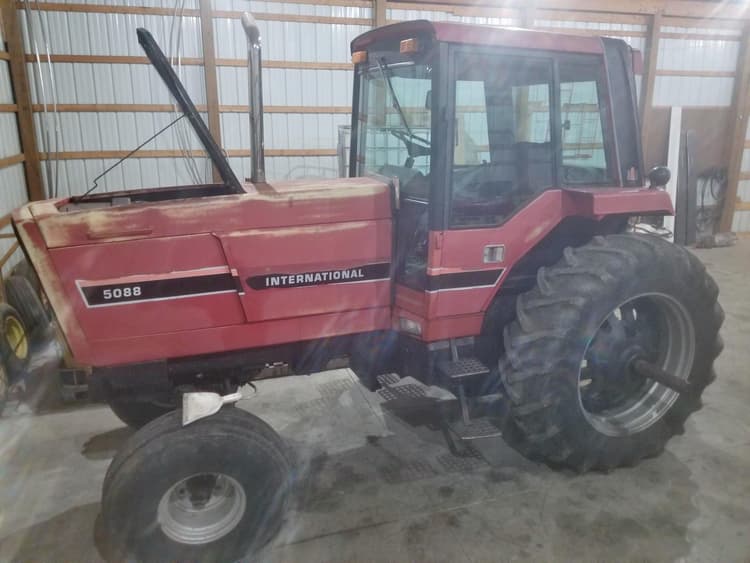 1982 International Harvester 5088 Tractors 100 to 174 HP for Sale ...