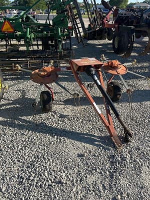 SOLD - Sitrex 2GL-302 Lot No. 29201 Hay and Forage | Tractor Zoom