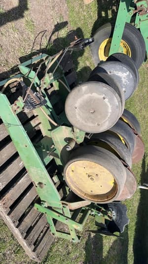 SOLD - John Deere 7000 Lot No. 72 Planting with 2 Rows | Tractor Zoom