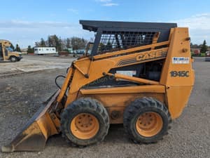 SOLD - 2000 Case 1845C Lot No. 107 Construction with 934 Hrs | Tractor Zoom