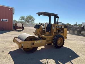 2000 Caterpillar CS-323C Lot No. 187 Construction For Sale with 1,004 ...