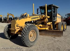 SOLD - 2000 Champion 710A Lot No. DU3366 Construction with 4,866 Hrs ...