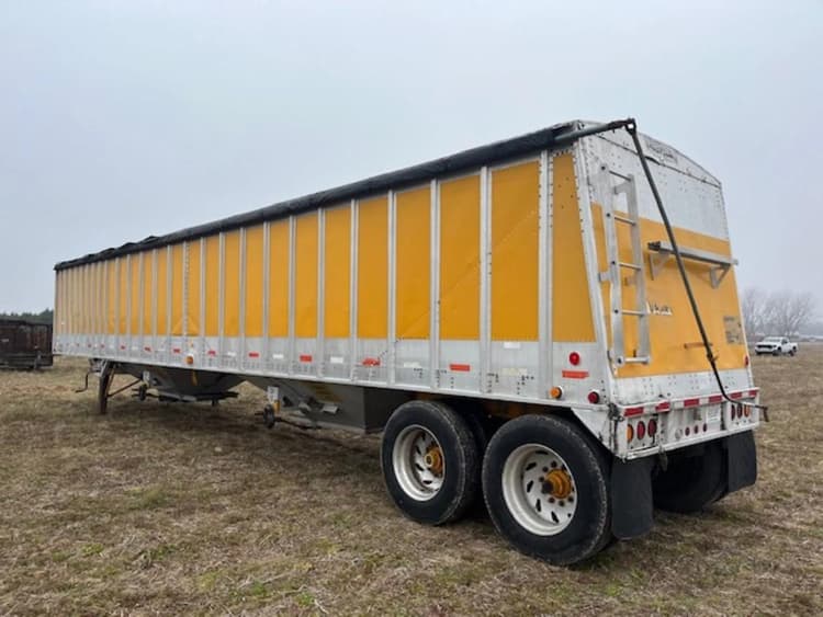 2000 Cornhusker 800 Ag Trailers Material Handling for Sale | Tractor Zoom