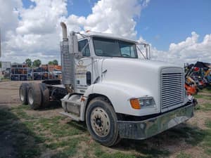 2000 Freightliner FLD112 Lot No. 160 Other Equipment For Sale with ...
