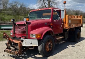 SOLD - 2000 International 4700 Lot No. DT0733 Other Equipment with ...