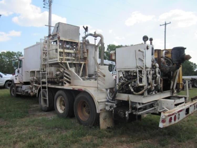 2000 International 5000 Other Equipment Trucks for Sale | Tractor Zoom