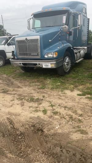 SOLD - 2000 International 9200i Lot No. 89 Other Equipment with 426,885 ...