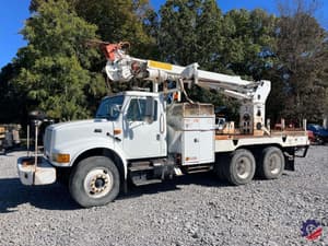 SOLD - 2000 International 4900 Lot No. 9203 Other Equipment with ...