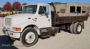 SOLD - 2000 International Navistar 4900 Lot No. EI8449 Other Equipment ...