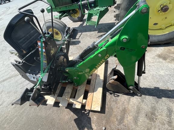 2000 John Deere 47 Construction Attachments for Sale | Tractor Zoom