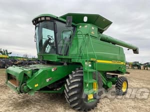 SOLD - 2000 John Deere 9550 Stock No. A202293C Combines with 3,998 Hrs ...