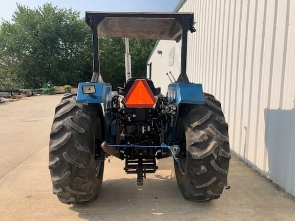 2000 Long 680 Tractors 40 to 99 HP for Sale | Tractor Zoom