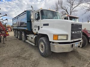 SOLD - 2000 Mack CH600 Lot No. 568 Other Equipment with 308,394 mi | Tractor Zoom