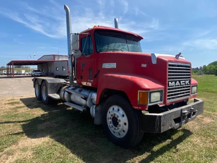 2000 Mack CH613 Other Equipment Trucks for Sale | Tractor Zoom