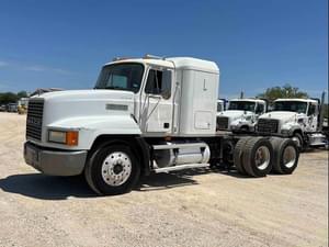 SOLD - 2000 Mack CH613 Lot No. 198 Other Equipment with --- mi | Tractor Zoom