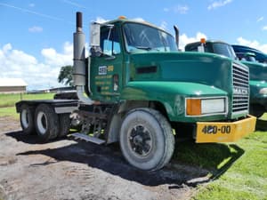 2000 Mack CH613 Lot No. 3145 Other Equipment For Sale with --- mi | Tractor Zoom