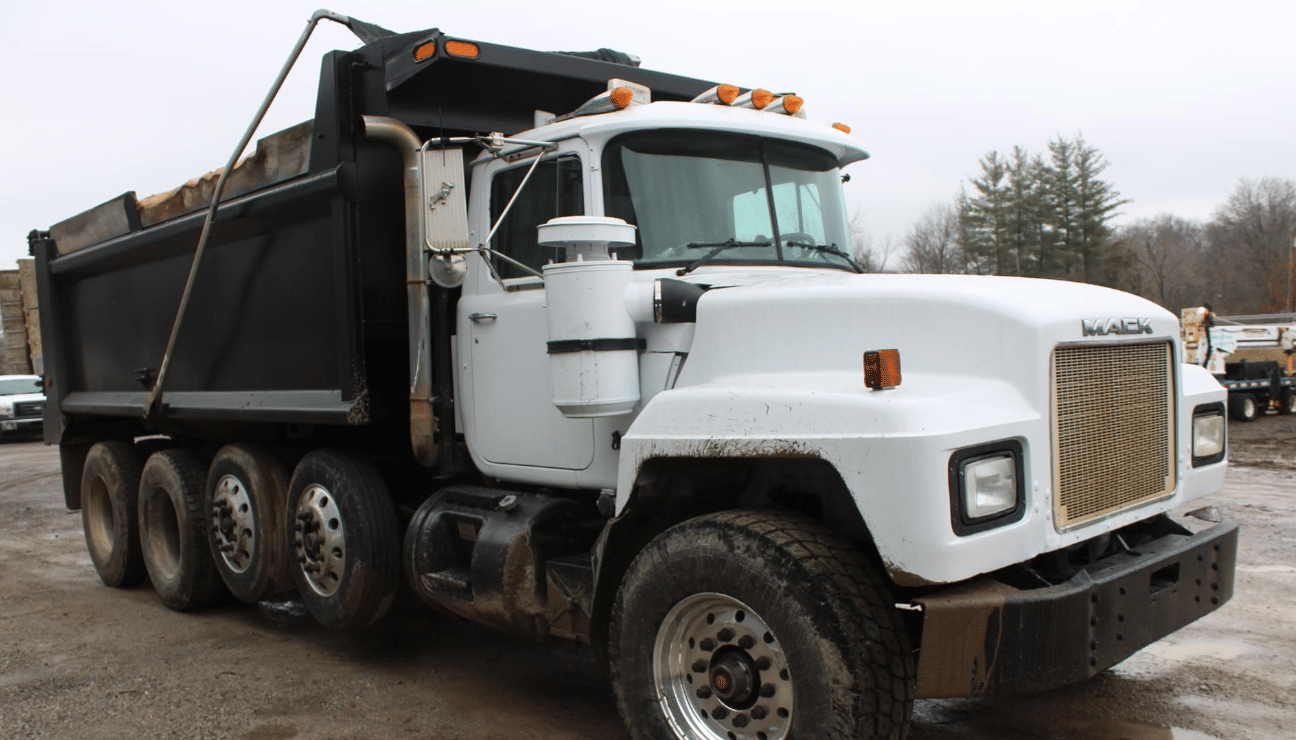 2000 Mack RD688S Other Equipment Trucks for Sale | Tractor Zoom