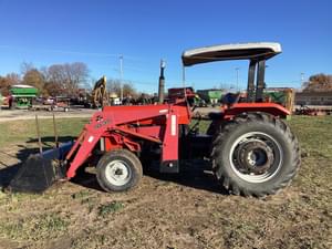 SOLD - 2000 Massey Ferguson 271 Tractors with 1,005 Hrs | Tractor Zoom