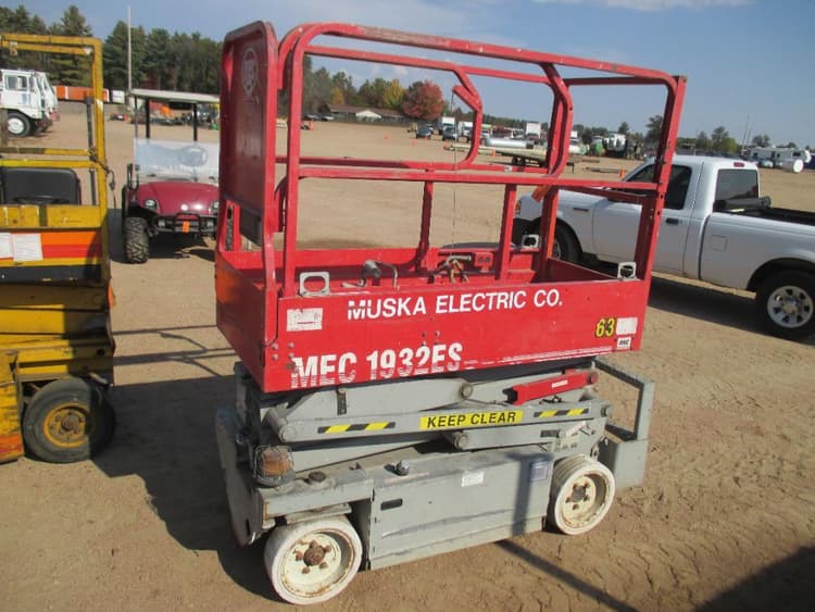 2000 MEC 1932ES Construction Aerial Lifts for Sale | Tractor Zoom