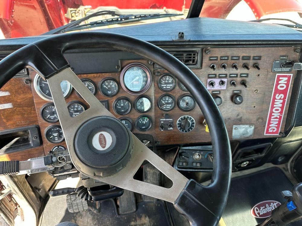 2000 Peterbilt 357 Other Equipment Trucks for Sale | Tractor Zoom
