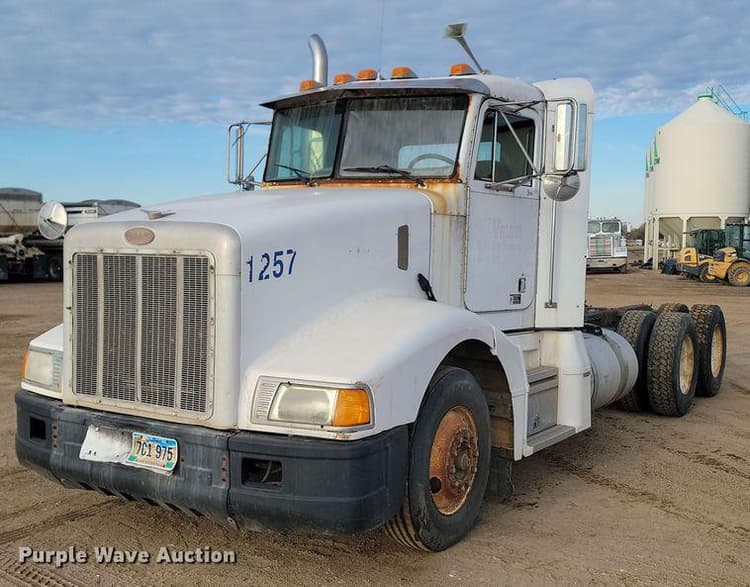 SOLD - 2000 Peterbilt 377 Other Equipment Trucks | Tractor Zoom