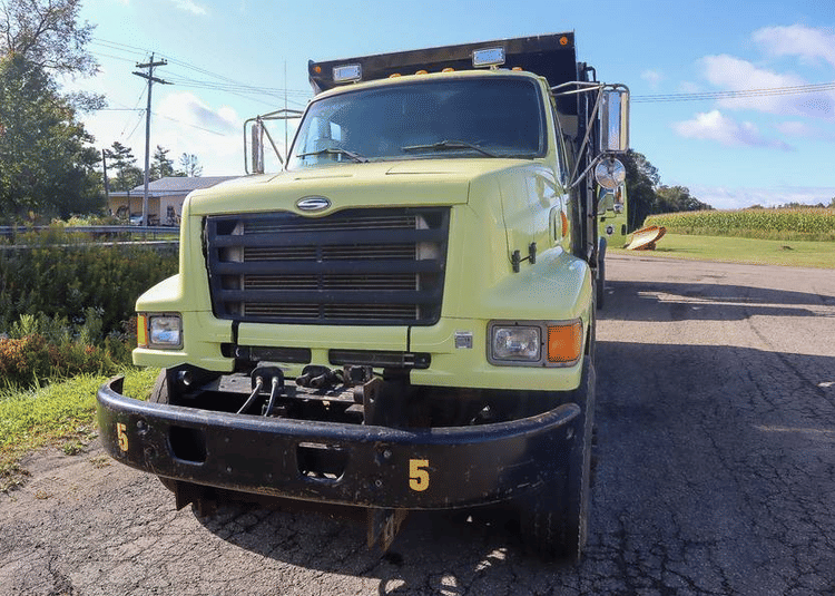 2000 Sterling LT9500 Other Equipment Trucks for Sale | Tractor Zoom
