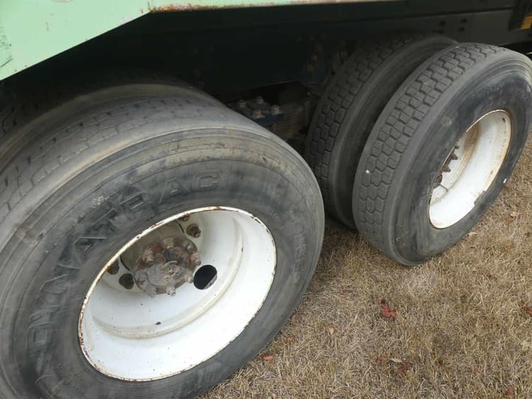 2000 Volvo WG64 Other Equipment Trucks for Sale | Tractor Zoom