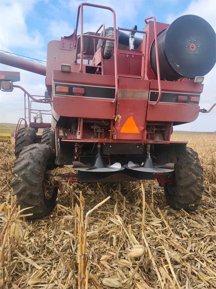 2001 Case IH 2388 Combines Class 6 for Sale | Tractor Zoom
