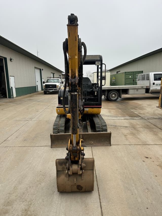 2001 Caterpillar 302.5 Lot No. 52 Construction For Sale with 1,877 Hrs ...