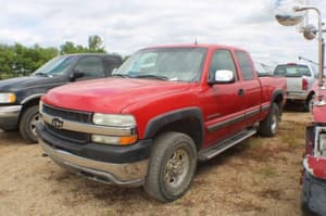 SOLD - 2001 Chevrolet 2500 Lot No. 5282 Other Equipment with 209,303 mi ...