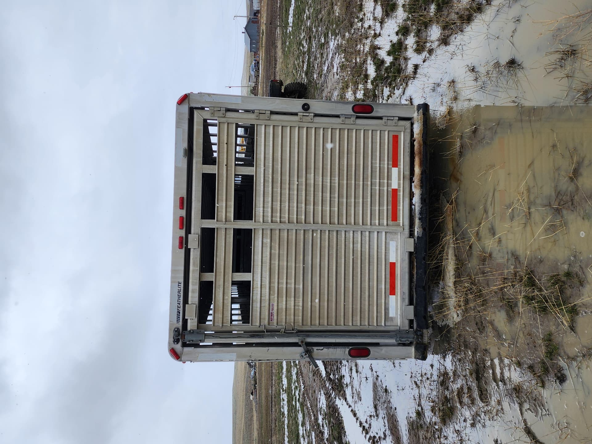 2001 Featherlite 8120 Ag Trailers Livestock Trailers for Sale | Tractor ...