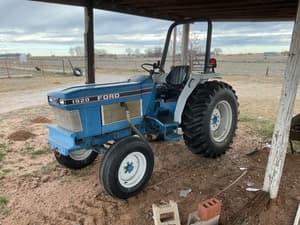 SOLD - 2001 Ford 1920 Stock No. 4370473 Tractors with 3,021 Hrs ...