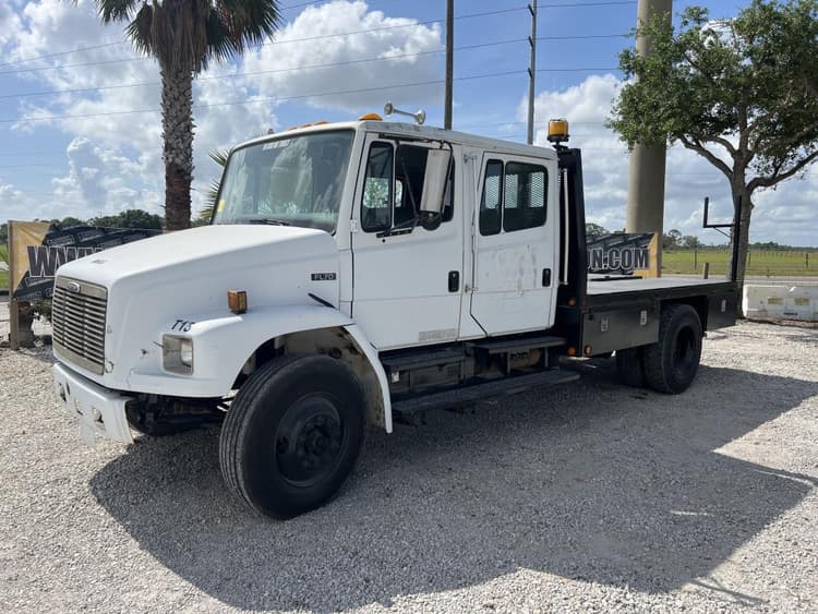 2001 Freightliner FL70 Other Equipment Trucks for Sale | Tractor Zoom