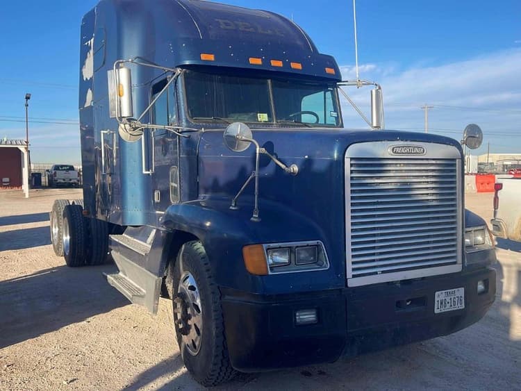 2001 Freightliner FLD Other Equipment Trucks for Sale | Tractor Zoom