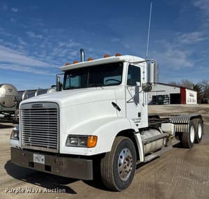 SOLD - 2001 Freightliner FLD Lot No. DU3317 Other Equipment with 75,893 ...