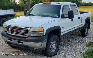 SOLD - 2001 GMC Sierra 2500HD Crew Cab pickup truck Lot No. LE9244 ...
