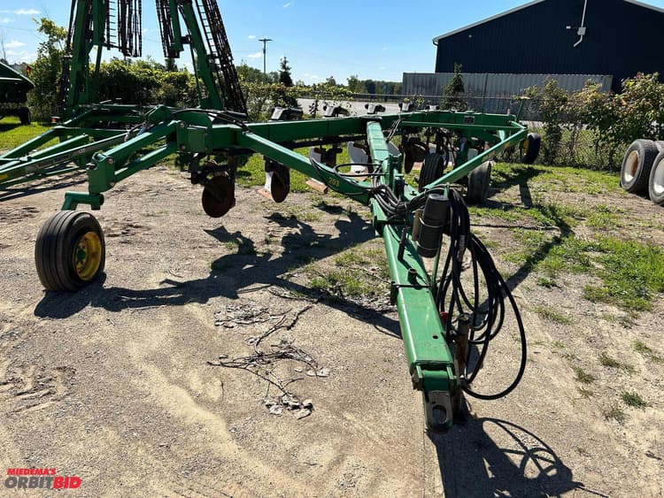 2001 John Deere 3710 Tillage Plows for Sale | Tractor Zoom