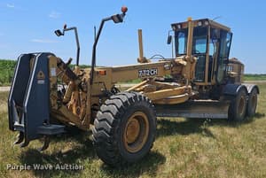 SOLD - 2001 John Deere 772CH Lot No. NT9762 Construction with 15,470 ...