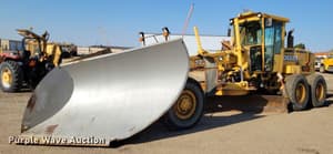 SOLD - 2001 John Deere 772CH Lot No. JH9934 Construction with 10,745 ...