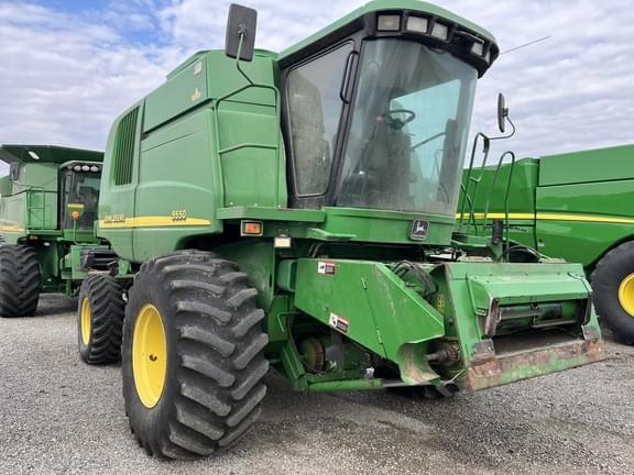 2001 John Deere 9550 Combines Class 5 for Sale | Tractor Zoom