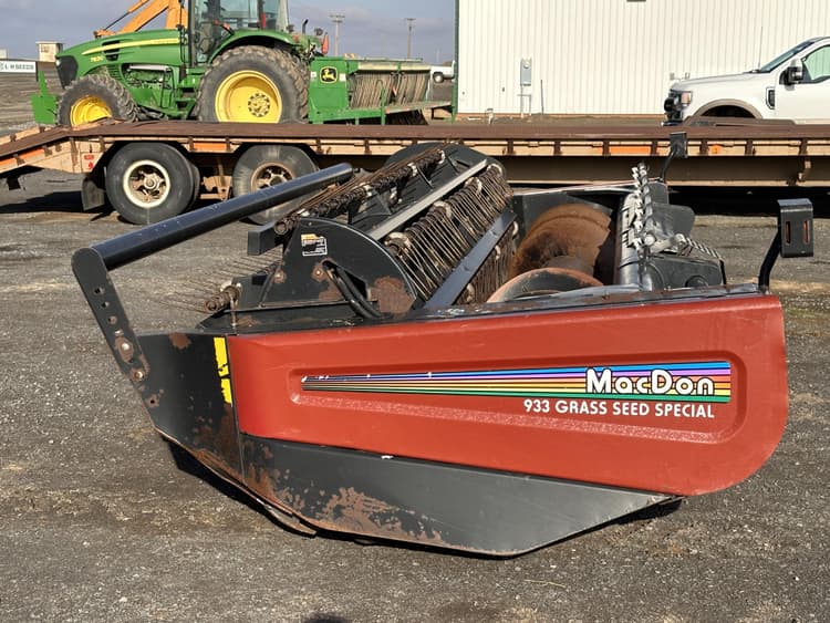 2001 MacDon 933 Harvesting Headers - Forage for Sale | Tractor Zoom