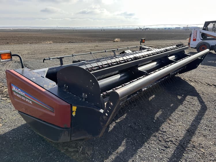2001 MacDon 933 Harvesting Headers - Forage for Sale | Tractor Zoom