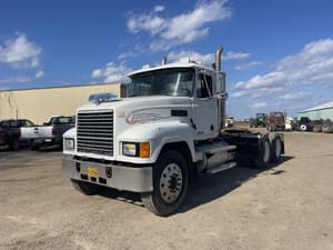 2001 Mack 600 Lot No. 3993 Other Equipment For Sale with 862,431 mi ...