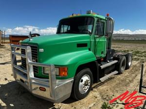 SOLD - 2001 Mack CH600 Lot No. 57197 Other Equipment with 277,148 mi | Tractor Zoom