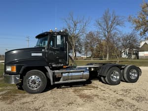 SOLD - 2001 Mack CH613 Lot No. 4797 Other Equipment with 814,288 mi ...