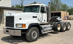 SOLD - 2001 Mack CL713 Lot No. EK4527 Other Equipment with 414,011 mi ...