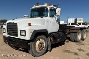 2001 Mack RD688S Lot No. DP0017 Other Equipment For Sale with 173,125 ...