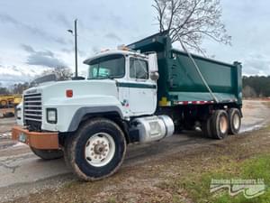 2001 Mack RD690S Lot No. 2197 Other Equipment For Sale with 174,221 mi ...