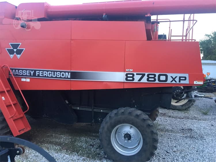 2001 Massey Ferguson 8780XP Combines Class 6 for Sale | Tractor Zoom