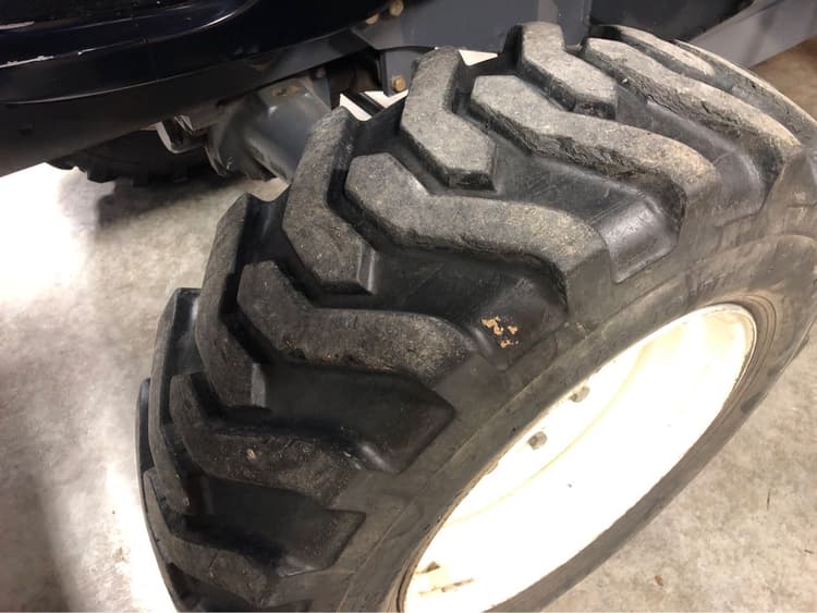 2001 New Holland TC40D Tractors 40 to 99 HP for Sale | Tractor Zoom